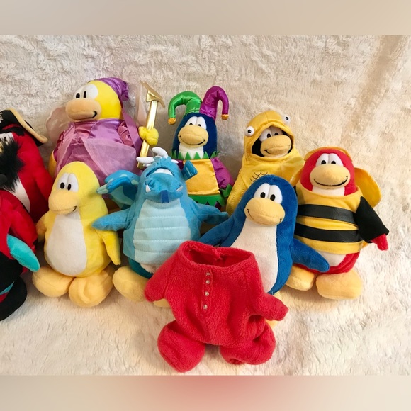 Disney | Toys | 1 Disney Club Penguin Plush Stuffed Dressed Up Costume ...